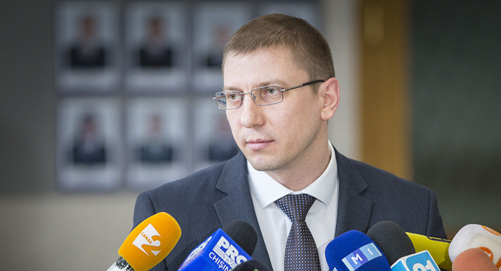 FOTO // Fratele controversatului procuror, Viorel Morari, care a lucrat ...
