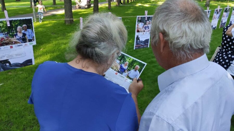 70 de cupluri longevive din capitală vor fi omagiate de Primăria ...